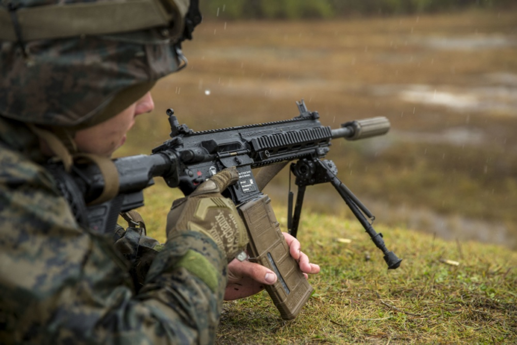 Marines Award M27 IAR Contract - VAMBOA.org